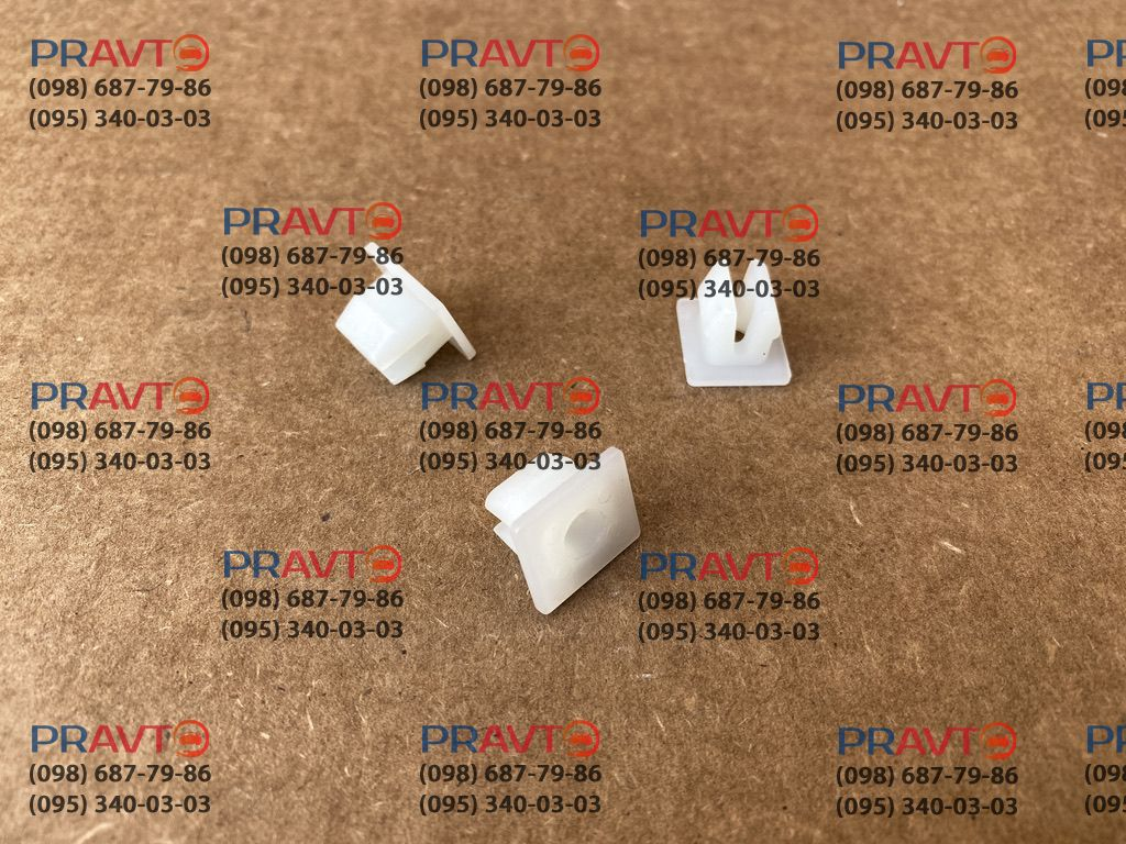 Кліпса-втулка Toyota 90189-06193, купити в Києві та по Україні | PRAVTO